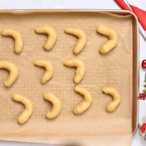 Almond Horns Cookies (4 Ingredients, No Eggs, No Dairy) - The Conscious ...