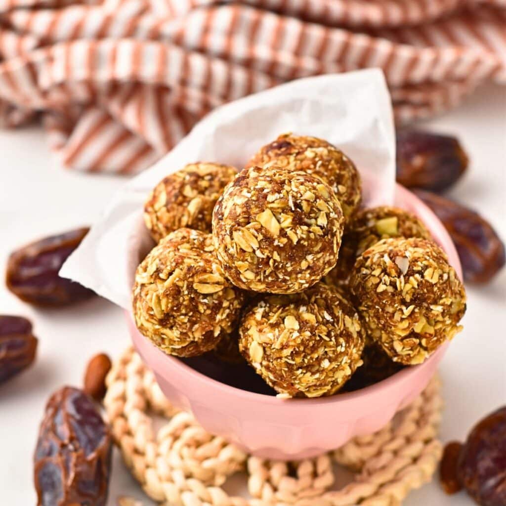 Date Energy Balls (3 Ingredients, No Added Sugar) - The Conscious Plant ...