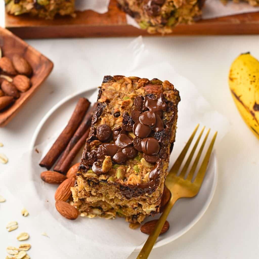 Healthy Breakfast Bars (11g Protein, No Added Sugar) - The Conscious Plant Kitchen