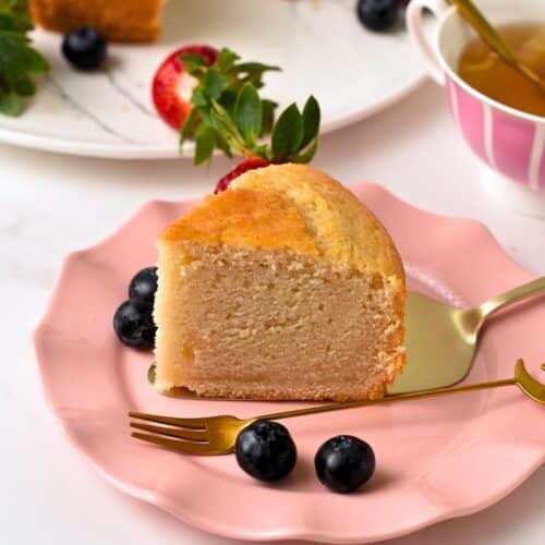 Water Cake (5 Ingredients, No Eggs, No Dairy) - The Conscious Plant Kitchen